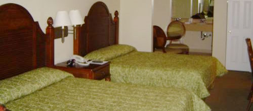 Motel Rooms in Astor, Florida | Lodging | Castaways on the River