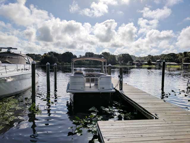 Boat Rentals in Astor, Florida | Fishing | Castaways on the River