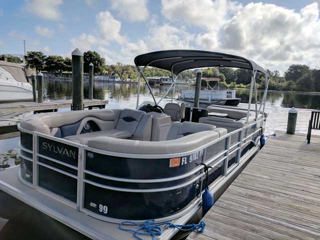 Boat Rentals in Astor, Florida | Fishing | Castaways on the River